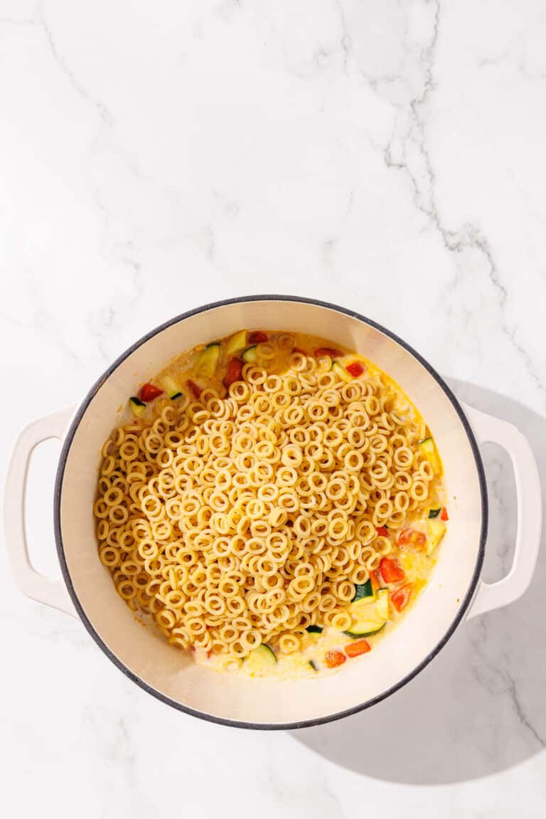 One Pot Pasta (easy dinner!) - HealthyGirl Kitchen