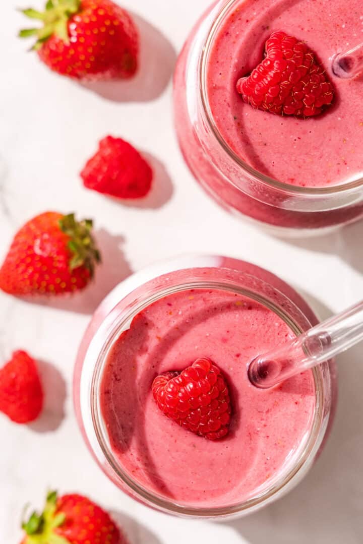 Berries and Cream Collagen Booster Smoothie - HealthyGirl Kitchen